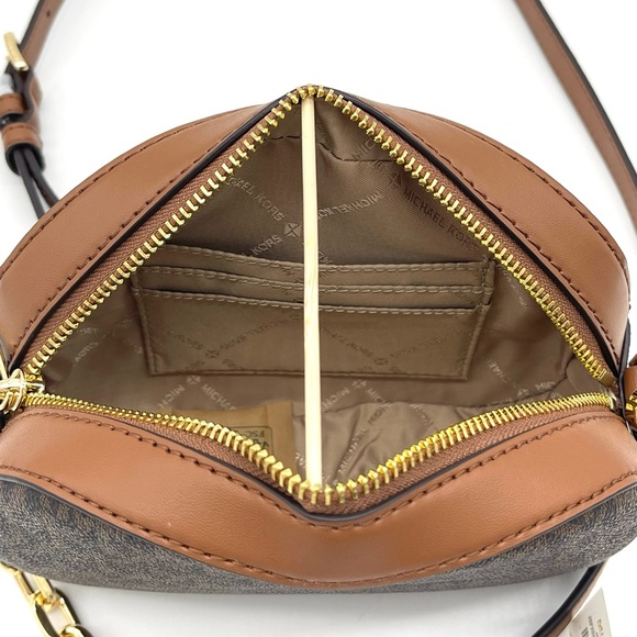 Michael Kors | Bags | Michael Kors Small Front Packet Oval Crossbody ...